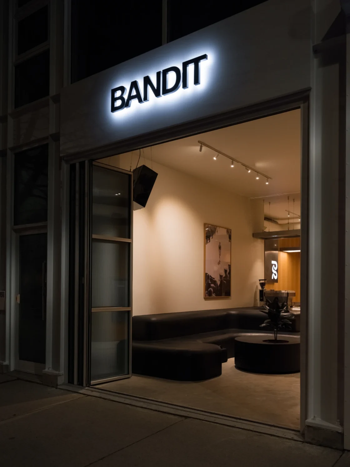 Bandit Running Opens Chicago Flagship, Expanding Beyond NYC - Athletech ...
